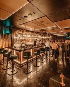 Top 15 best bars in Dubai to experience - Dubai Things